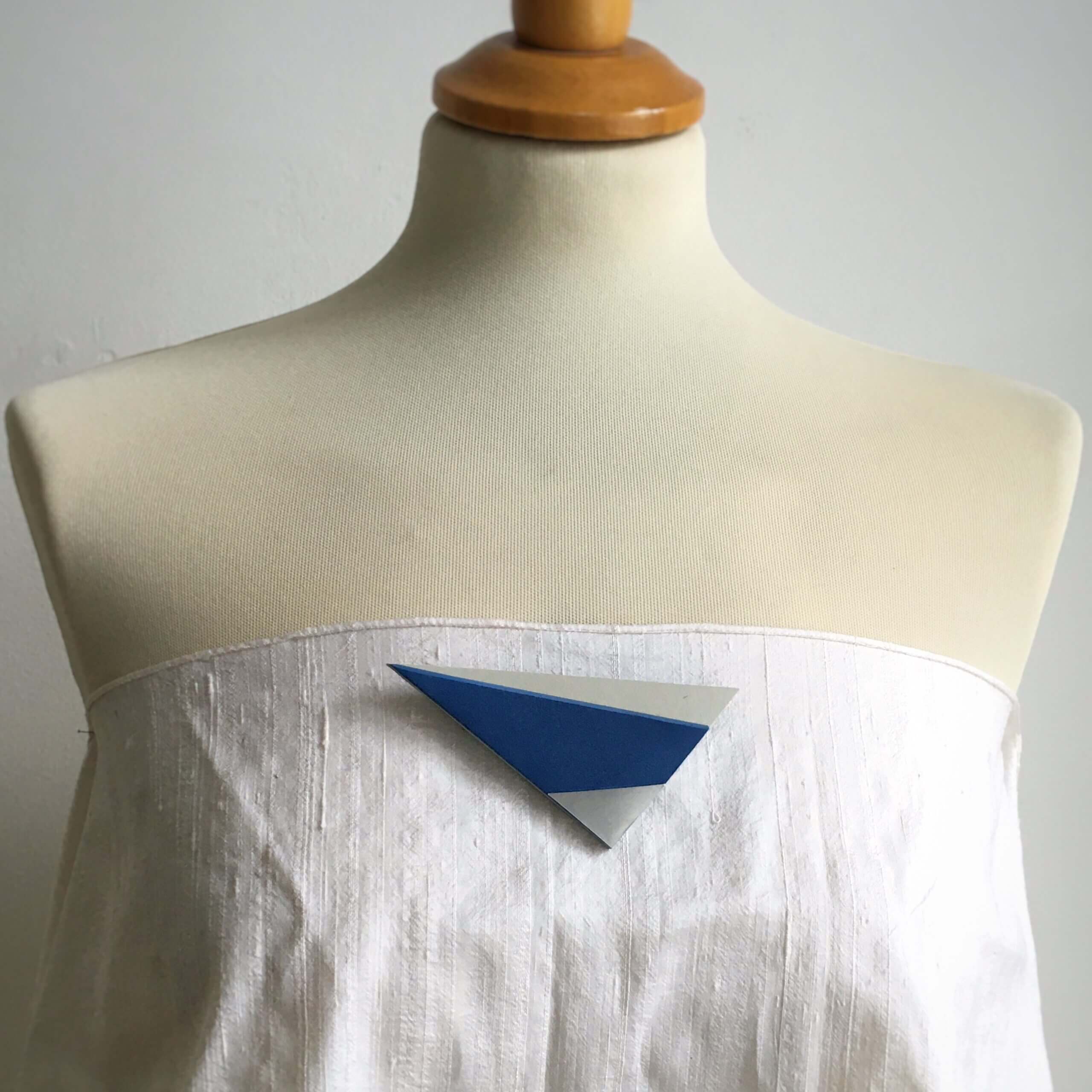 Blue triangle brooch • Jagged Squares