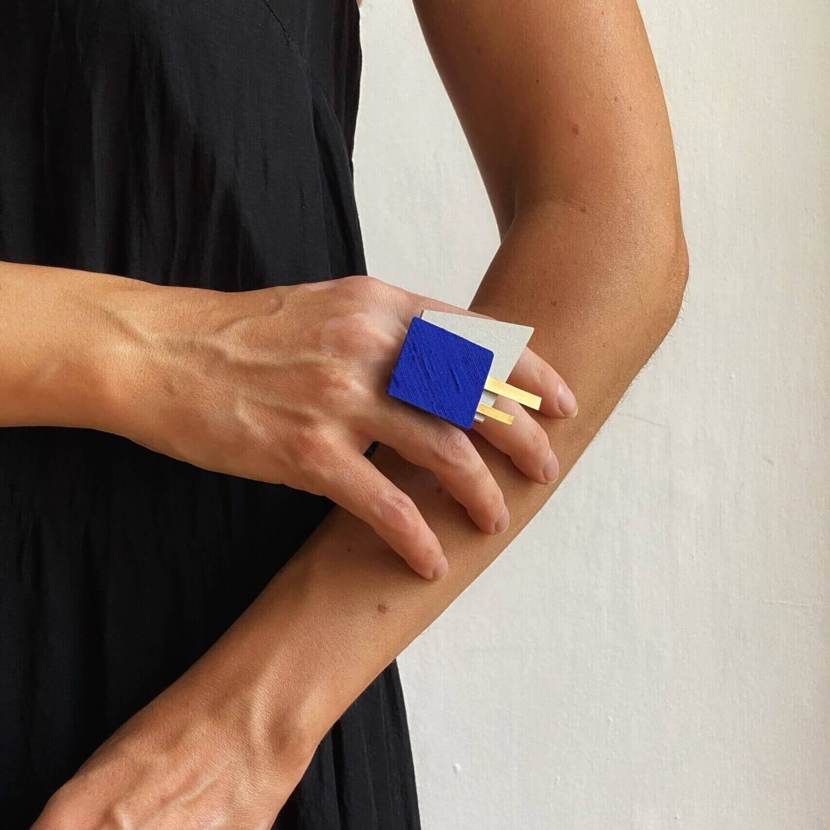 blue and golden oversized ring • Jagged Squares